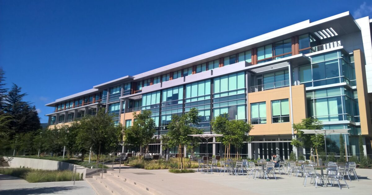 Netflix Campus and Parking Garage - DCI Engineers